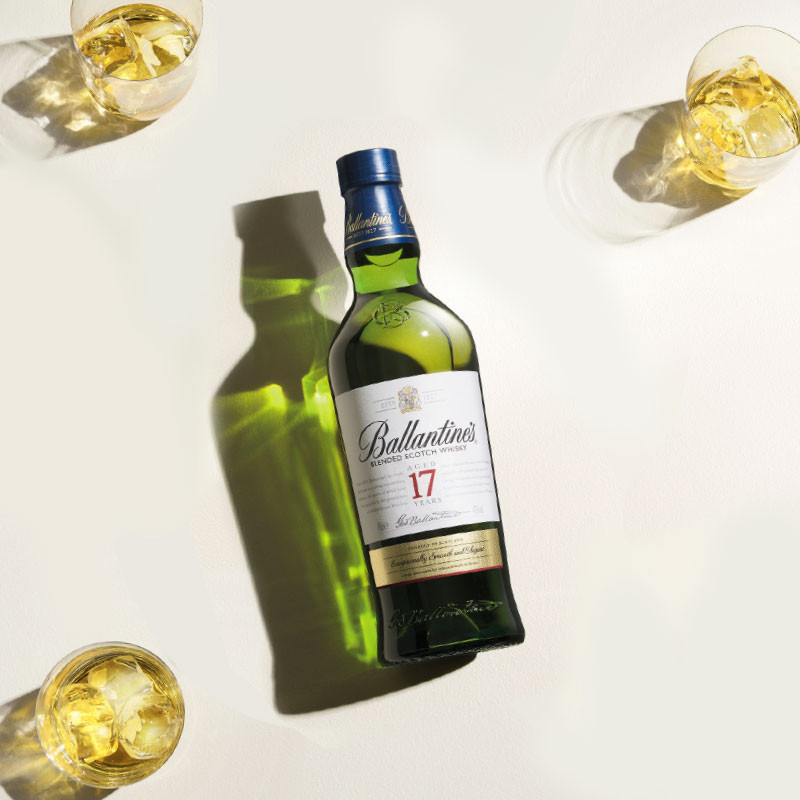 WHJK 百龄坛（Ballantine’s）17年 苏格兰 调和型 威士忌 洋酒 700ml 英国进口洋酒